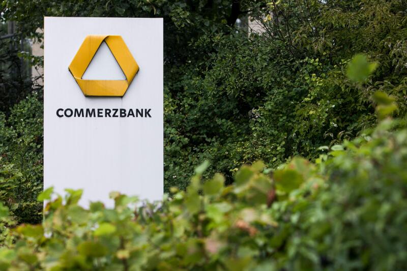 Commerzbank wins strong reception for 'strategic' senior bond