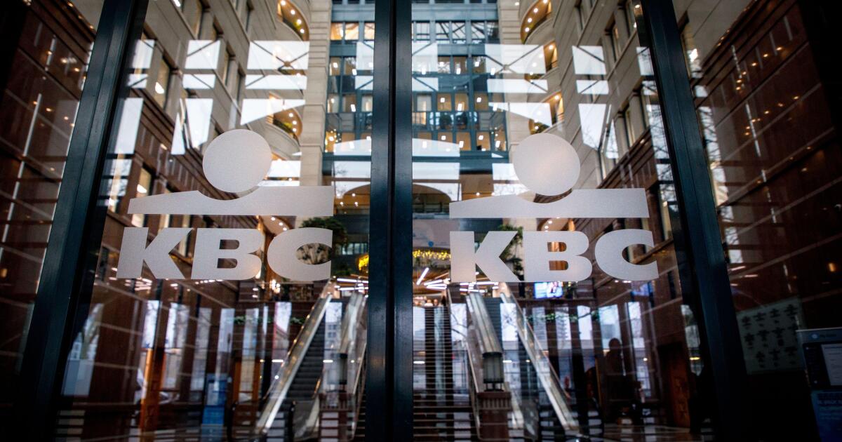 KBC and BPM push AT1 pricing closer to fair value