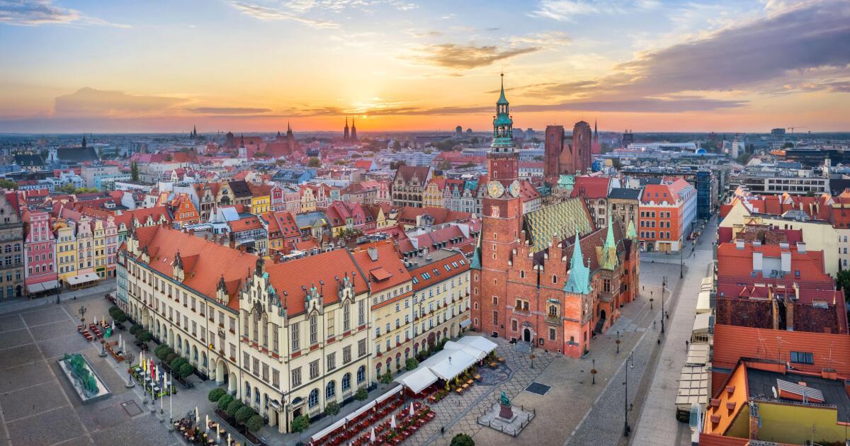 Poland’s BGK lands biggest ever order book