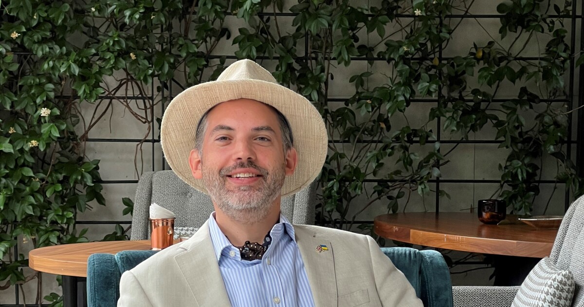 Darrant returns to bond market as Rwanda adviser