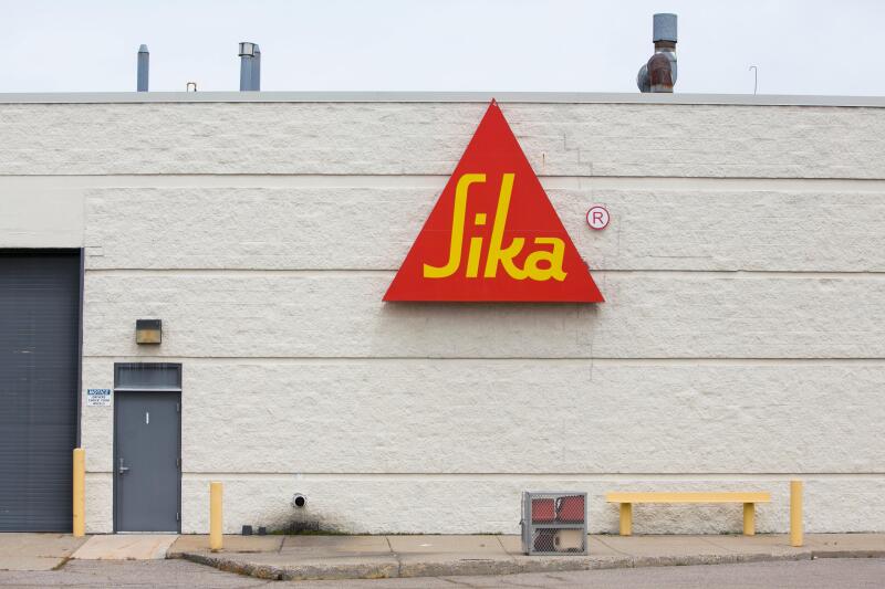 Sika raises Sfr600m in Swissies as domestic supply nears record