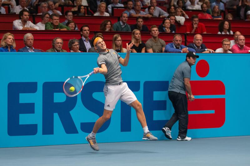 Erste finds demand for 10 year covered despite Bloomberg issues